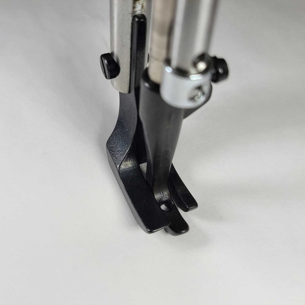 Standard compound feed presser foot - Sewing Gold