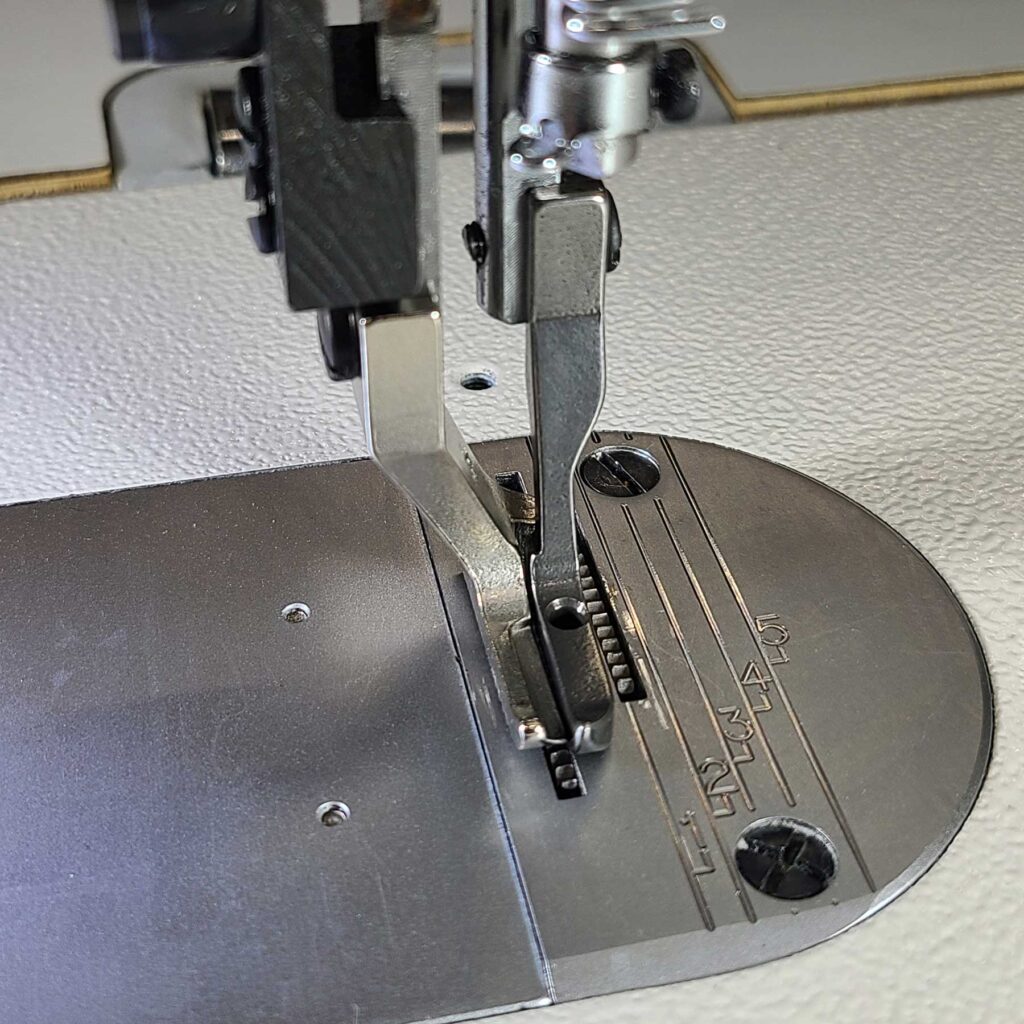 Left toe zipper foot for Juki DU-1181N - Sewing Gold