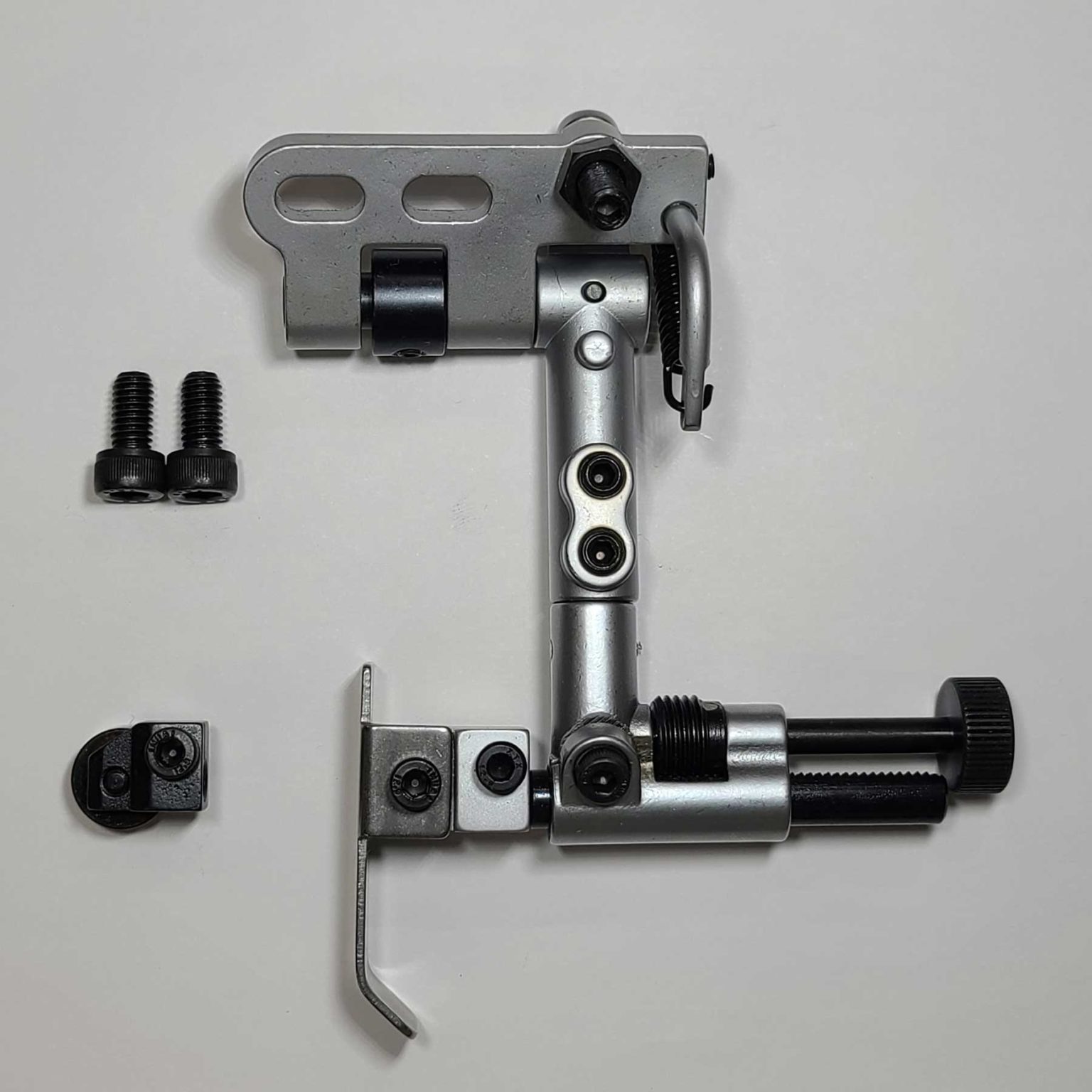 Suspended edge guide for Compound Feed - Sewing Gold